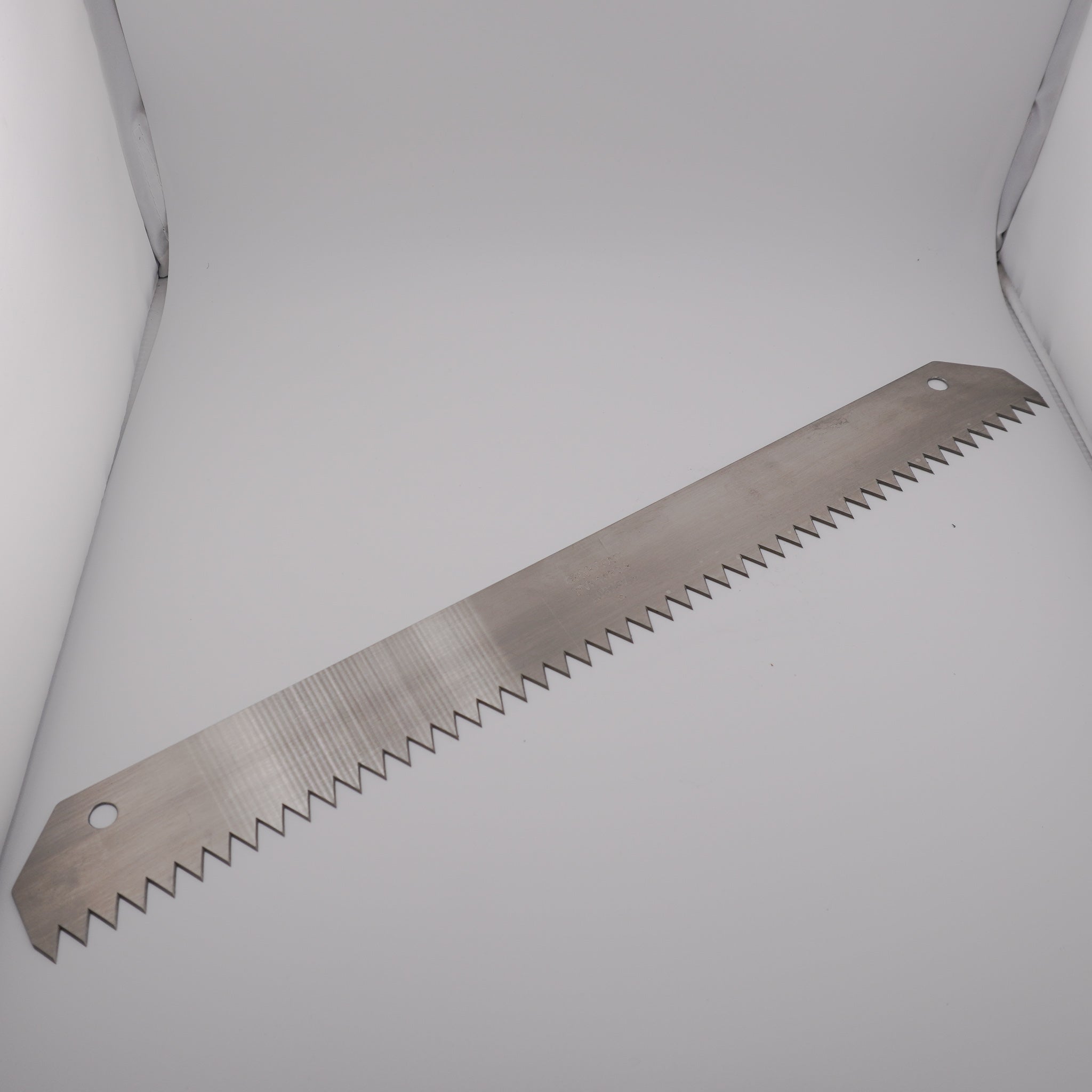 CRYOVAC® 17" Serrated Cut-Off Blade (PV01S004) – Cryovac Spare Parts